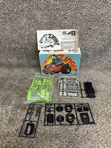 VINTAGE MPC LITTLE RED ZINGER MODEL KIT 1-1657-125 New | eBay