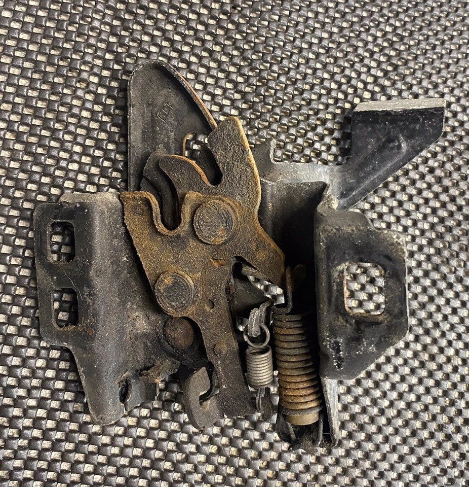 02 Buick Lesabre Hood Latch Assembly | eBay