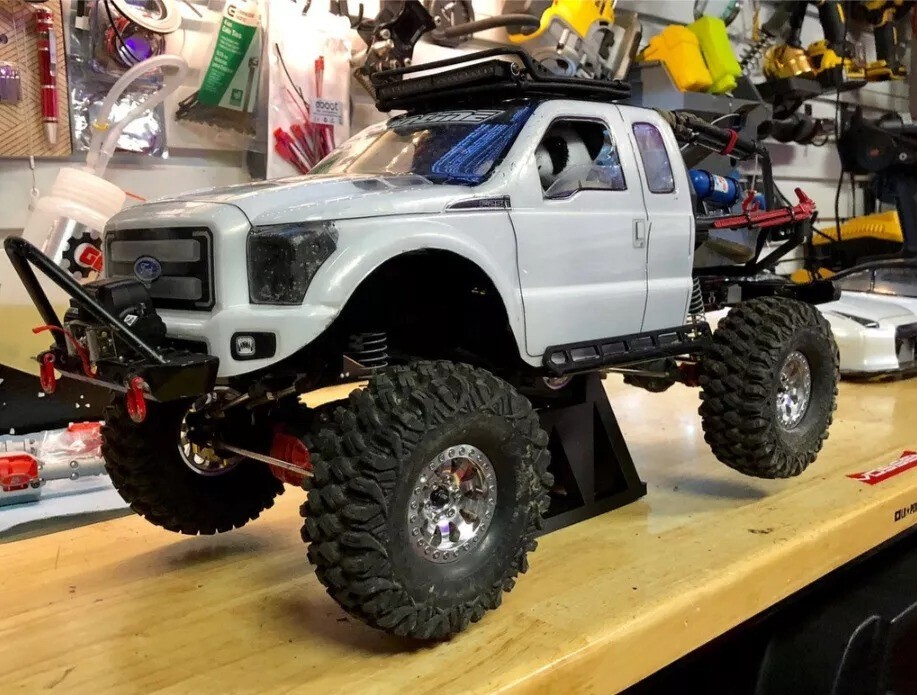 Flex and Work Stand w/ Rock Terrain for Axial SCX10 & Other 1/10 RC ...