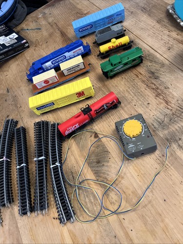 Vintage Eckerd Savings Express Locomotive and 7 Cars Track Set HO Scale ...