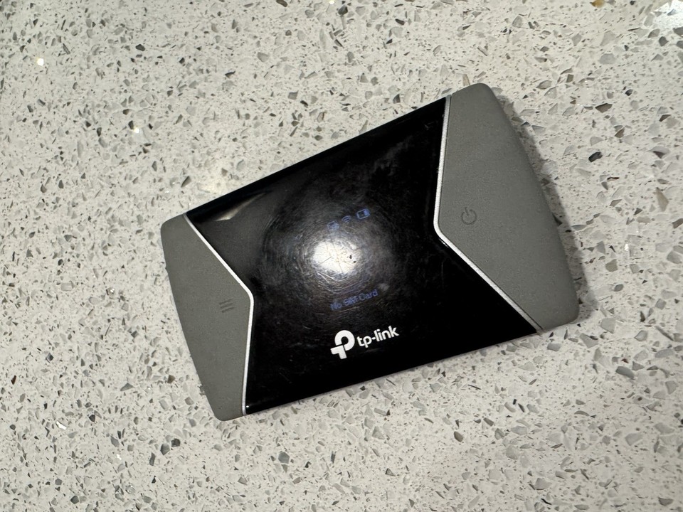 TP Link M7650 4G+ Dual Sim Card Mobile Portable Travel Router MiFi WiFi ...