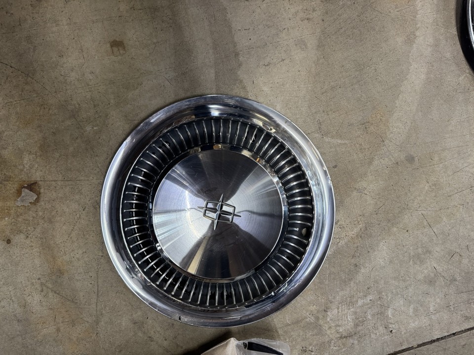 lincoln continental hubcaps | eBay