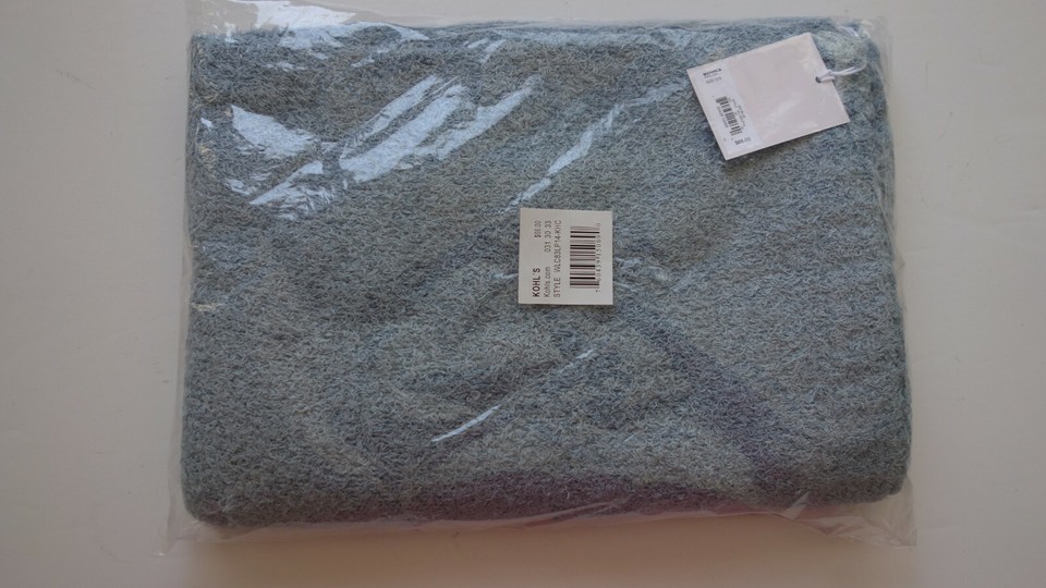 LC Lauren Conrad Women's Blue O/S Eyelash Stitch Ruana $68 | eBay UK
