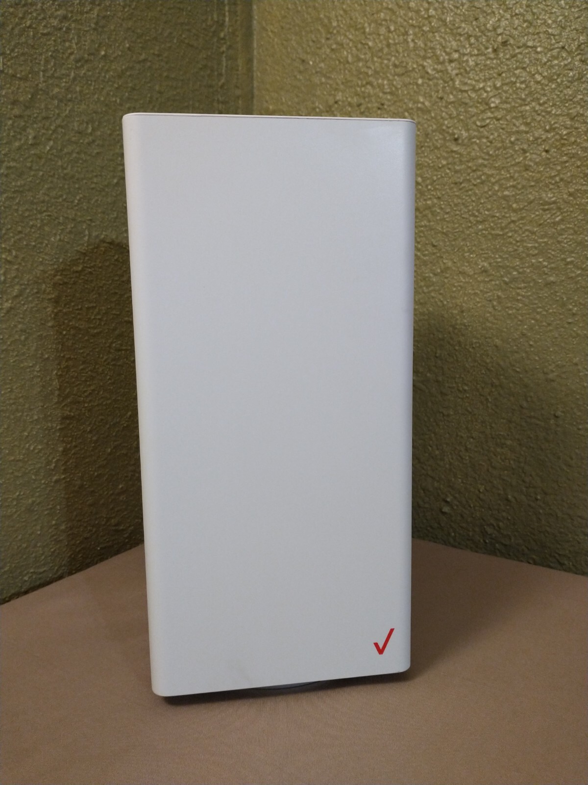 Verizon CR1000A 1000 Mbps 3 Port Wireless Router - White | eBay
