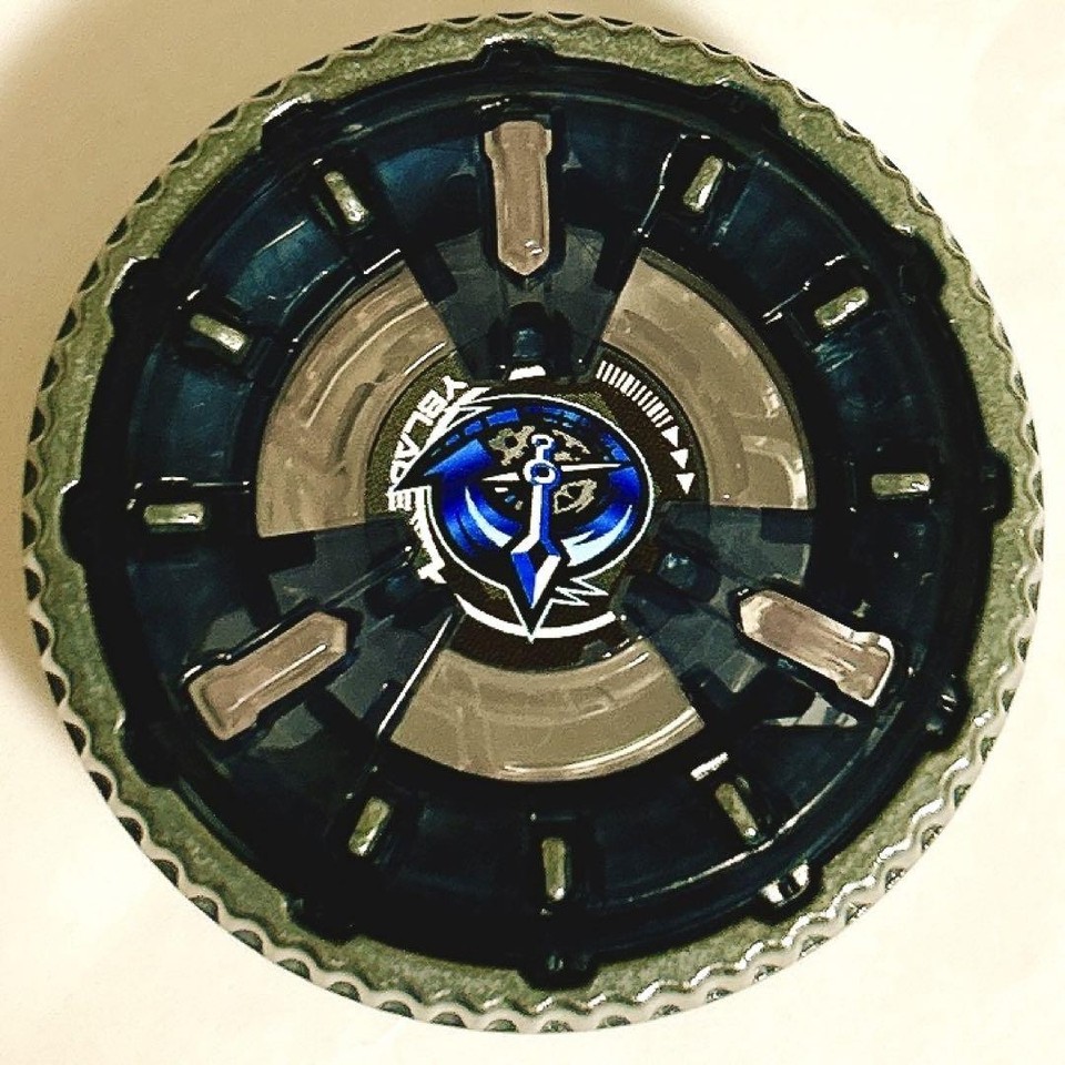 Beyblade X Clock Mirage Blade Perfect Circle Unused Right Spin Limited ...