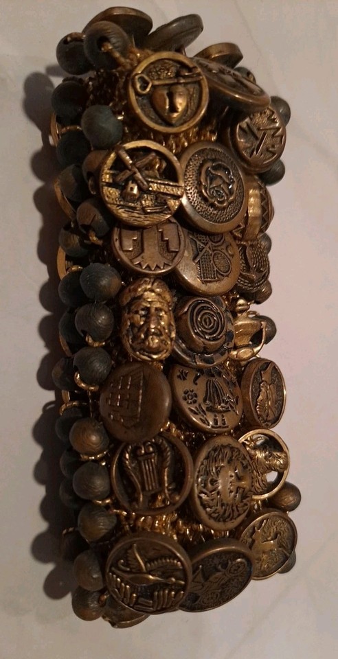 Antique Vtg Brass Picture Button Bracelet Handcrafted Sewing Buttons ...