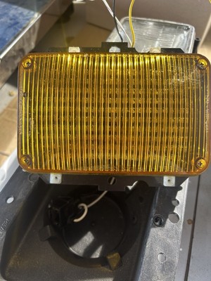 Emergency & Safety Lights - Whelen 600 Series