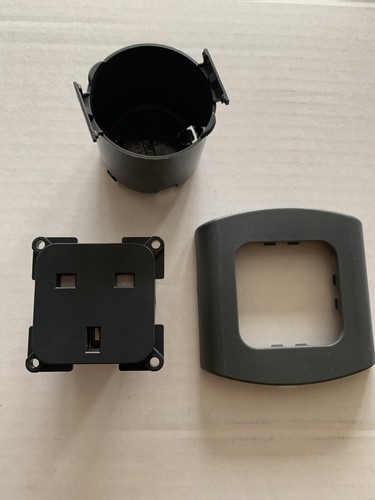 13A SOCKET FACEPLATE & COVER KIT C-LINE 13 AMP CARAVAN MOTORHOME CBE ...