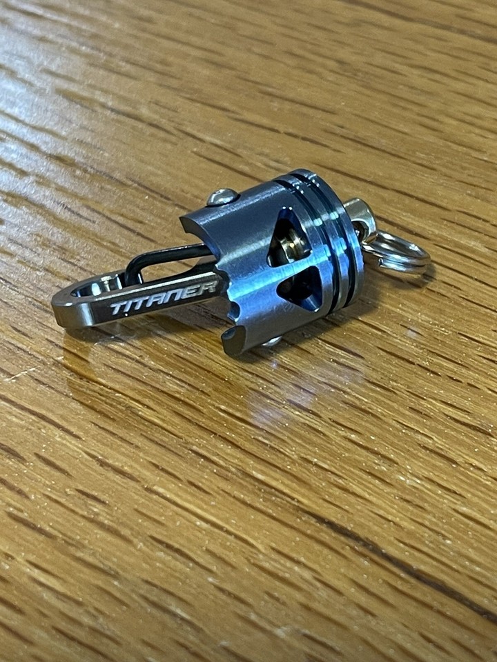 EDC Titanium Ti Carabiner Keychain Key Ring, Frankenrobo Piston Skull ...