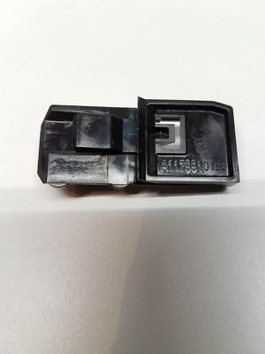 NEW GENUINE MERCEDES BENZ DRIP MOLDING CLIP OEM PART # A 1179910198 | eBay