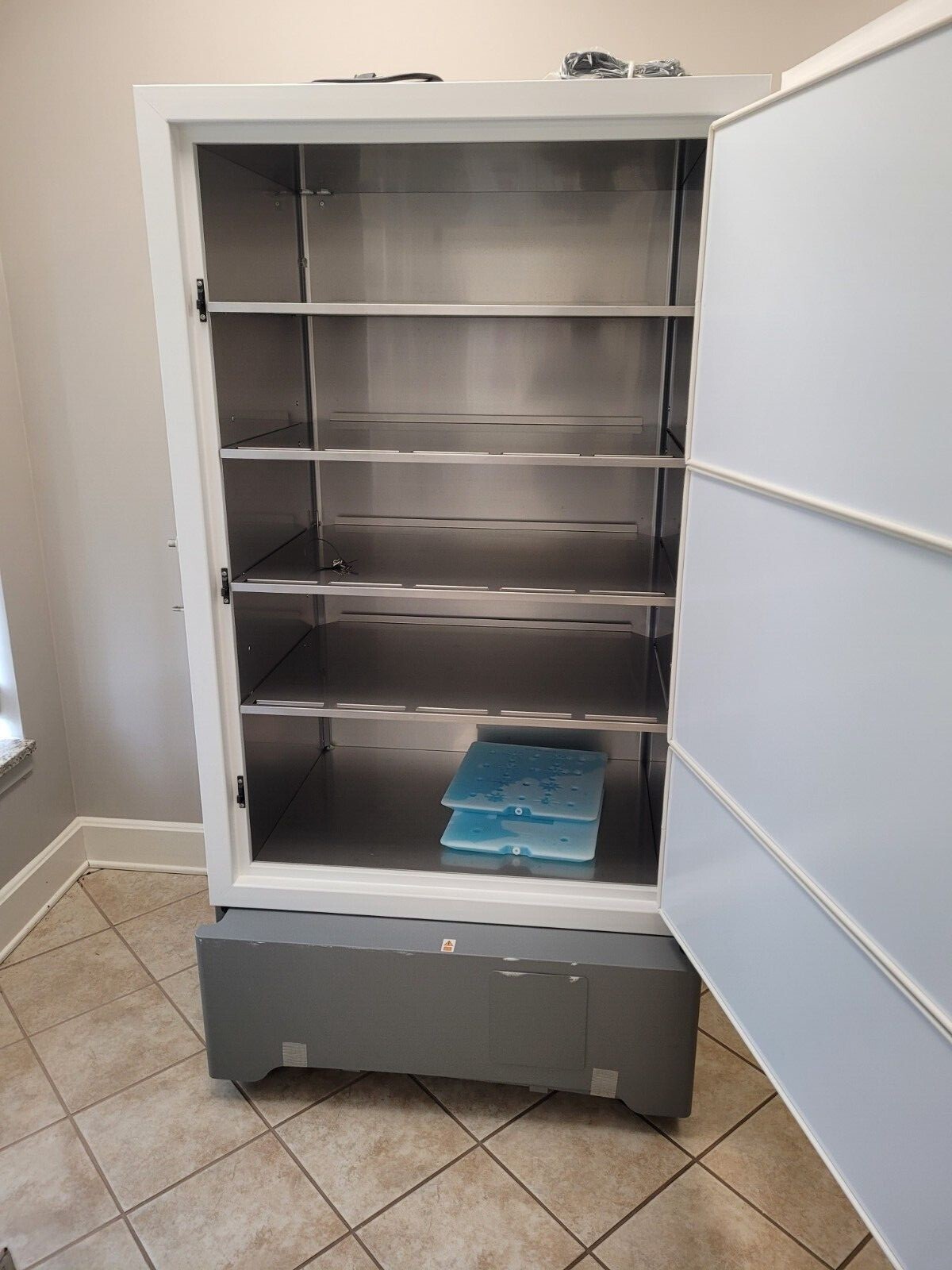 Eppendorf™ CryoCube™ F740h ULT Freezer With Warranty - 230 V/50 Hz ...