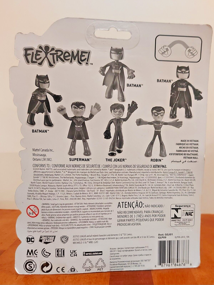 Mattel Flextreme! DC Justice League Batman Bendable 7” Action Figure ...