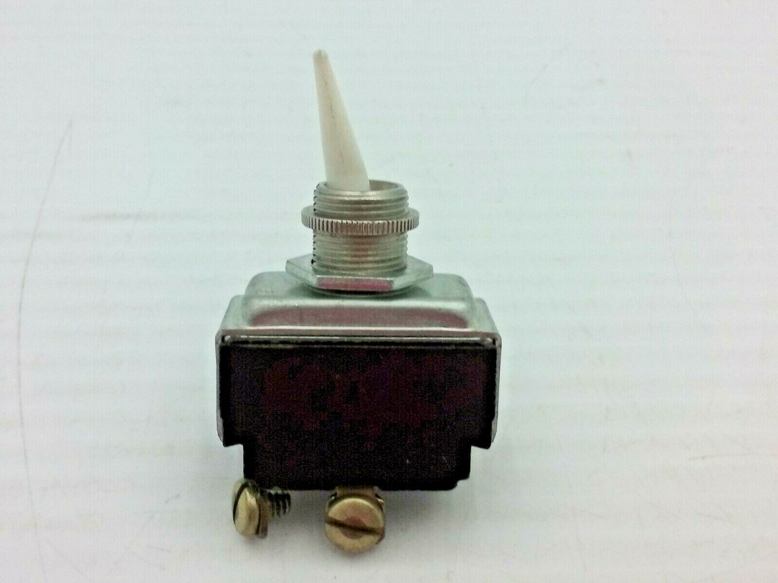 UND. LAB INC. TOGGLE SWITCH 6A 125V 3A 250V AC MAINTAINED NNB | eBay