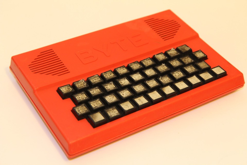 Vintage Computer BYTE Programmed Russian TV Game Console Z80 ZX ...