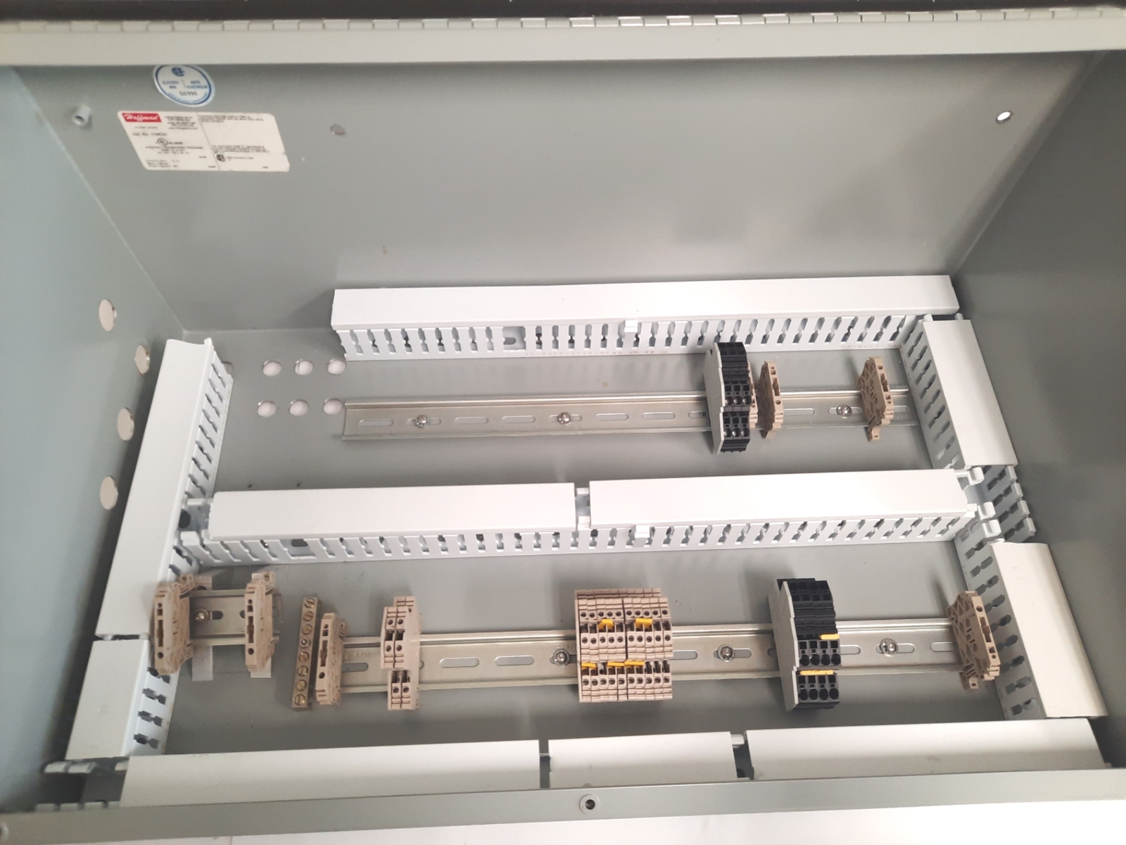 Hoffman Sloped Top Industrial Control Panel Enclosure C16C24 A-1618 NOS ...