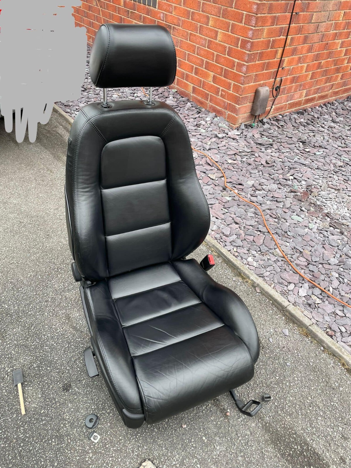 Lexus Leather Repair Paint for Car Seats - ALL IN ONE Dye & Colour ...