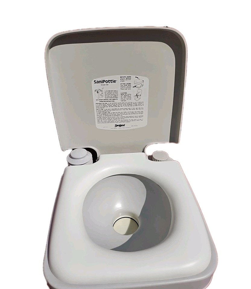 VTG SaniPottie Adult Size 2.5G 960 Series Portable Toilet w/Bellows ...