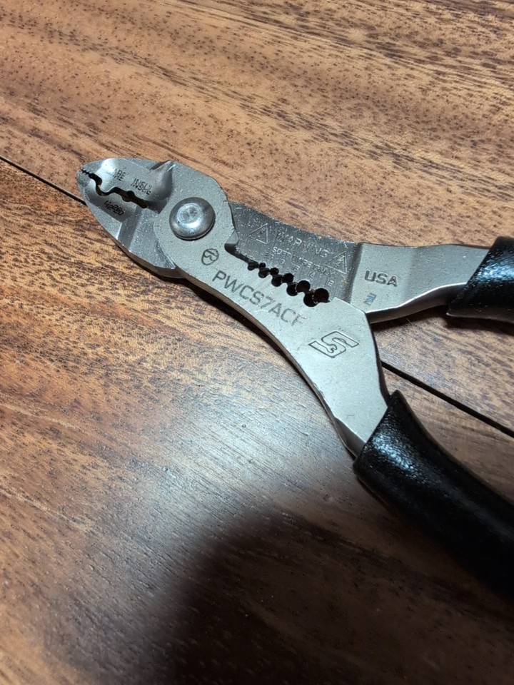 NEW Snap On PWCS7ACF BLACK Grip Wire Cutter/Crimper/Stripper Pliers ...