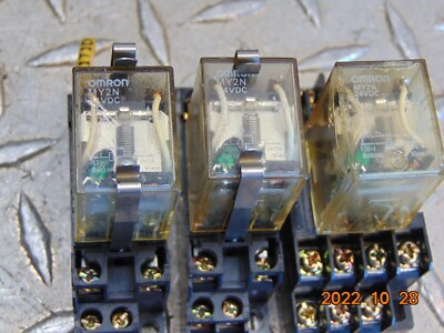 *LOT OF 3* OMRON MY2N RELAY with SOCKET BASE - FREE SHIPPING | eBay