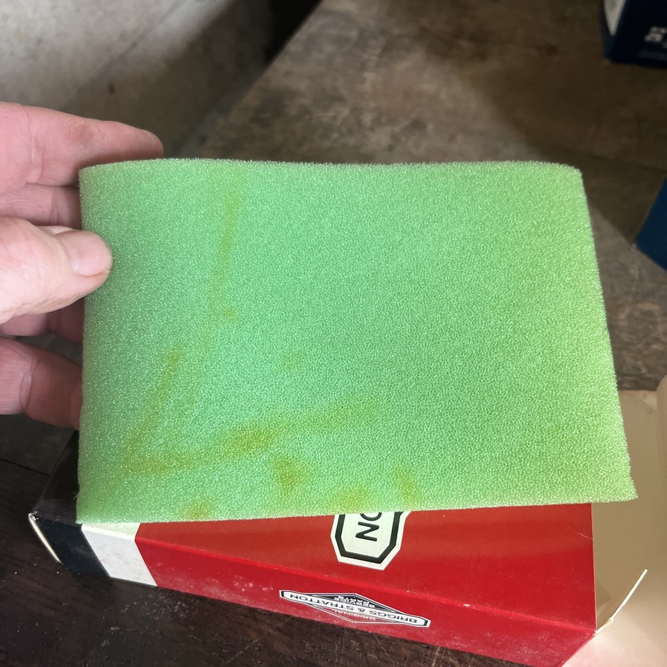 NOS GENUINE OEM BRIGGS & STRATTON 271794 AIR FILTER | eBay