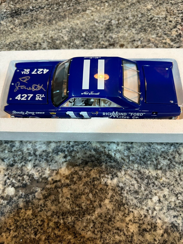 Ned Jarrett Autographed #11 1965 Ford Galaxie University Of Racing 1:24 ...
