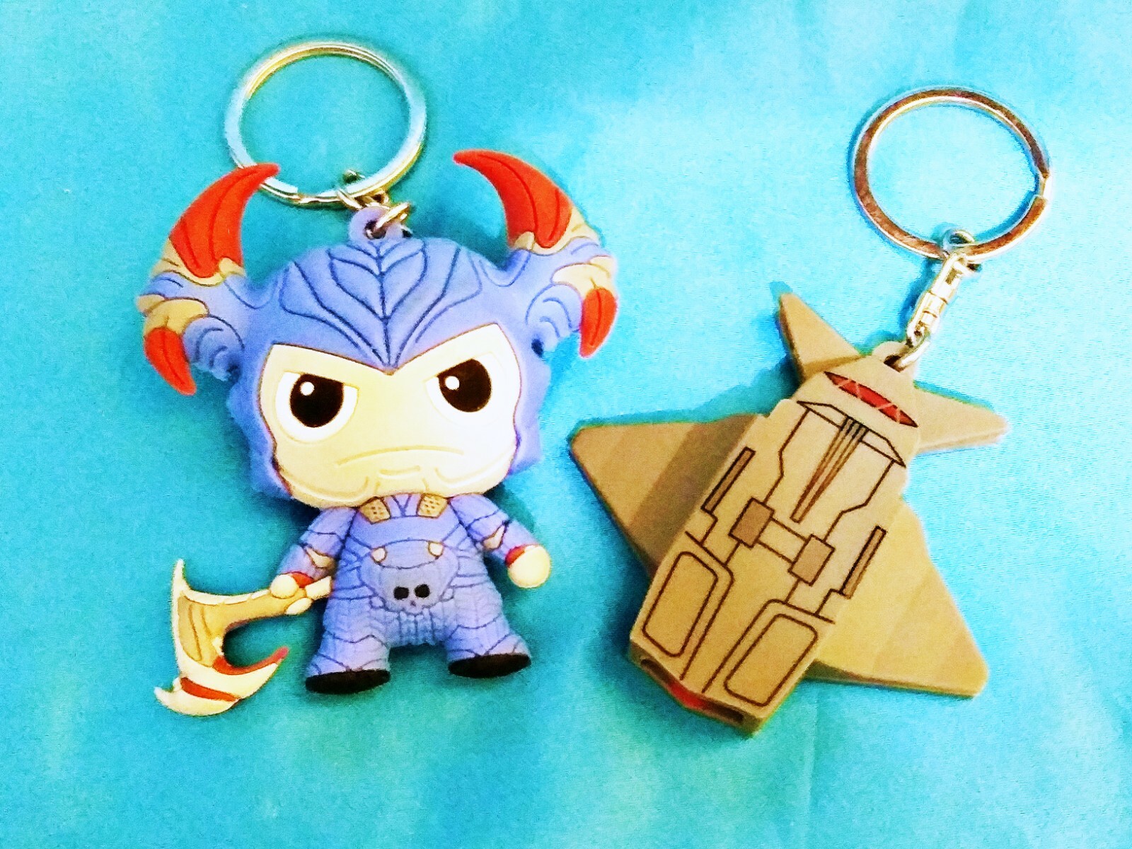 Set of Two - DC Open Blind Bag Steppenwolf & Spaceship Key Chains | eBay