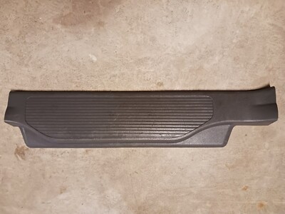 06 HONDA ODYSSEY RIGHT FRONT PASS. SIDE DOOR SILL SCUFF TRIM PANEL OEM ...