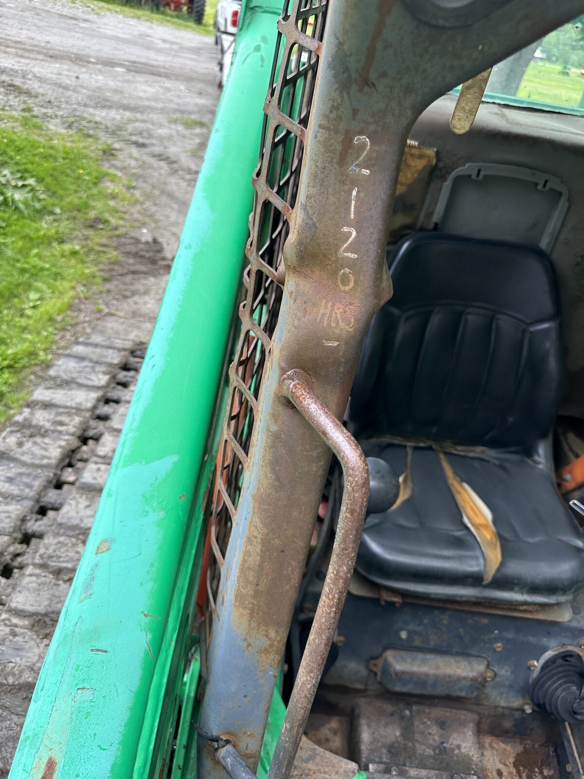 Bobcat S250 skid steer loader- with Loegering VTS track system - In ...