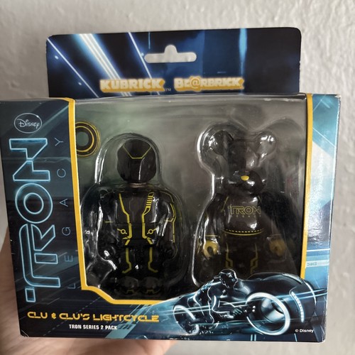Disney TRON Legacy - CLU & CLU’S LIGHTCYCLE 2 Pack - [NEW] | eBay