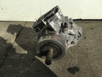 2015-2018 PORSCHE MACAN Transfer Case 88K OEM | eBay