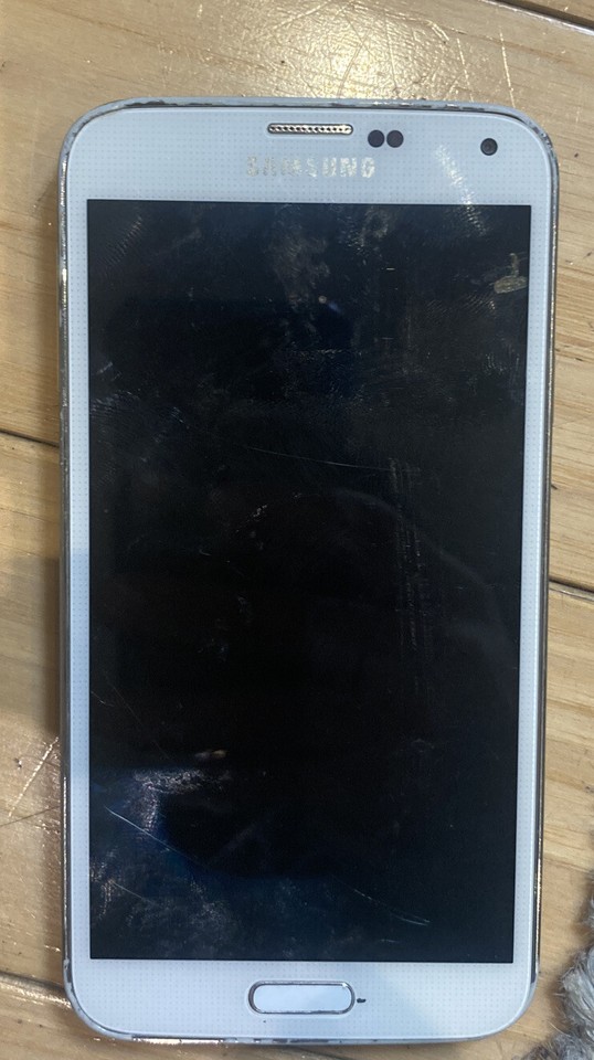 Samsung Galaxy S5 SM-G900A - 16GB - White Black (AT&T) Smartphone READ ...