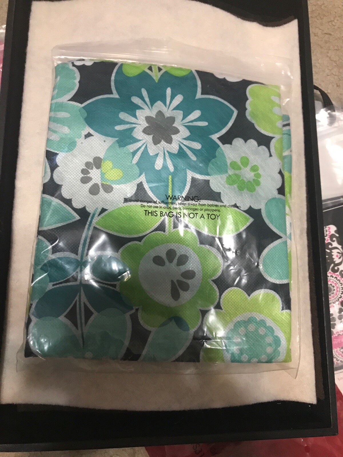 Thirty-one Timeless Memory Pouches Item#3885832C0000 Patern 832C Best ...