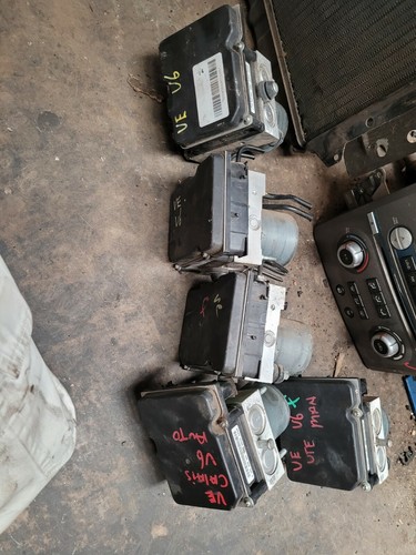 Holden ve commodore abs module | eBay