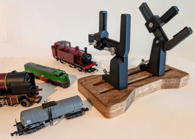 Model Train Service Stand Locomotive repair cradle multi-angle N H0 00 ...
