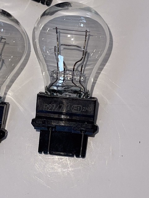 SYLVANIA 3157K Bulb 12 Volt P27 7w for sale online | eBay