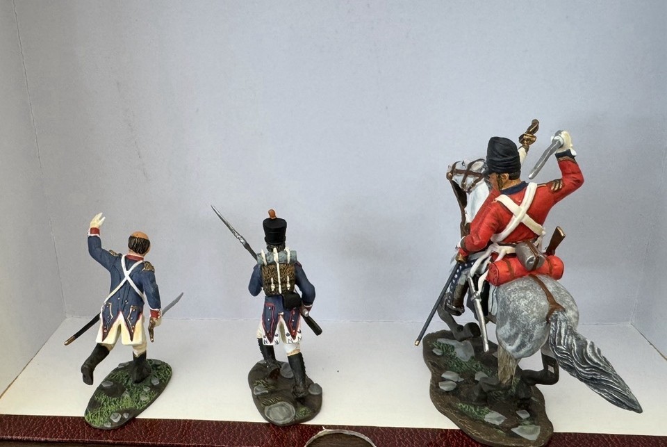 W Britain Napoleonic Wars Sgt. Charles Ewart Capturing 45th Flag #17367 ...
