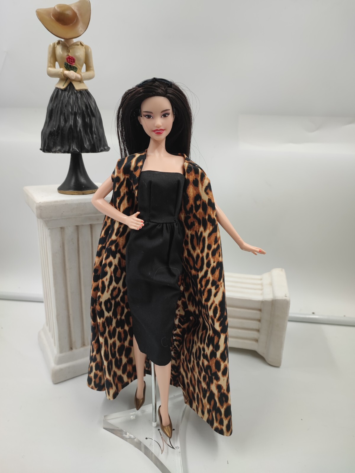 BARBIE Model Muse Asiatique relookée 2 tenues OOAK | eBay