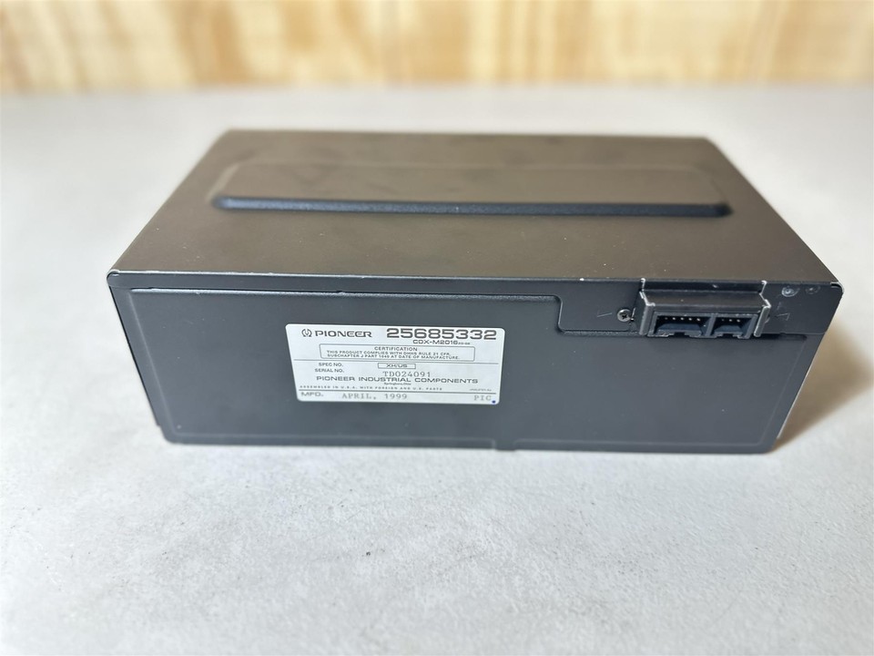 2000 Chevrolet Corvette C5 12 Disk CD Player Radio Selector OEM Chevy ...