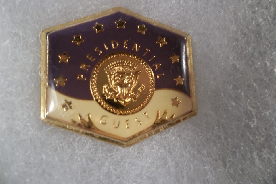 PRESIDENTIAL GUEST PIN, WHITE HOUSE, CAMP DAVID, OTHER SITES, SERIAL ...