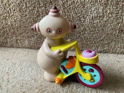 In The Night Garden Makka Pakka Og Pog Roll Along Toy Bike RARE Ragdoll ...
