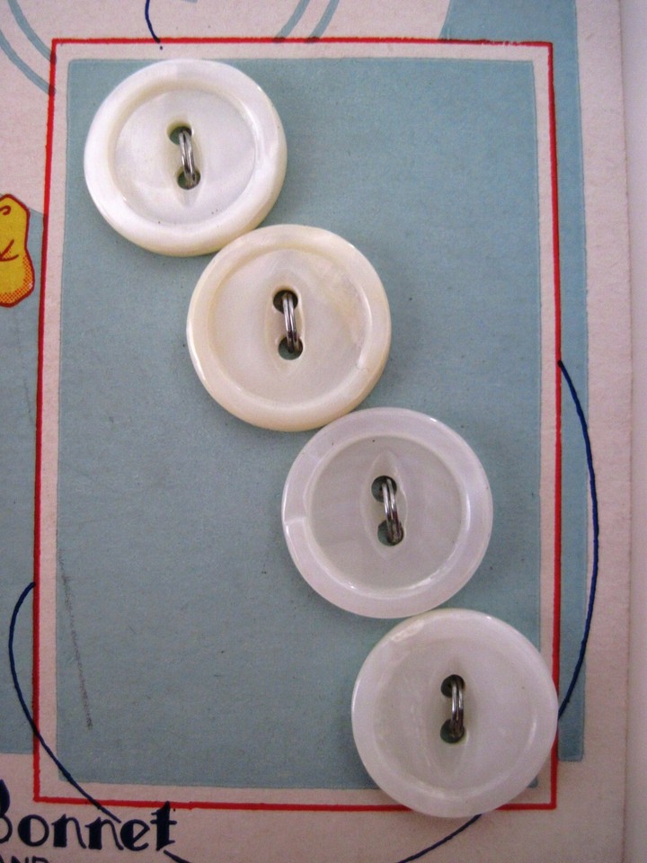 Set of (2) Vintage Button Cards With White Buttons w/ Vintage Ladies ...