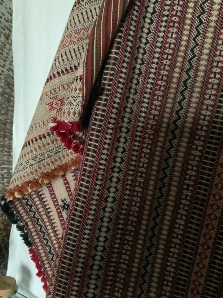 Indian throw woven look 79 ins x 36 ins wool thread with Tassel Good ...