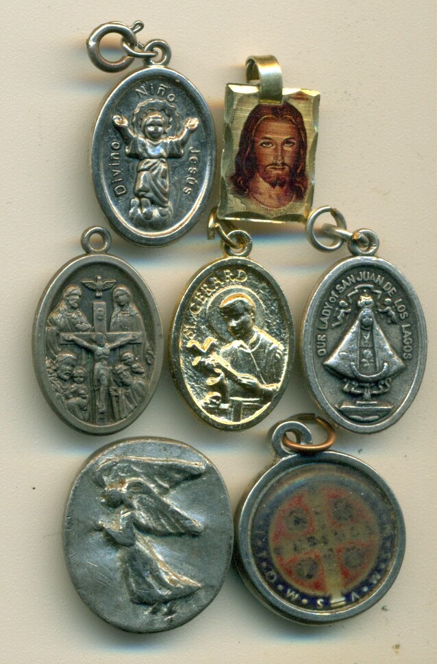 7 DIFFERENT RELIGIOUS MEDALS and MEDALLIONS Lot #6 | eBay