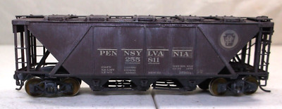 HO Oriental Ltd. brass PRR H30 covered hopper in original box (lot BB ...