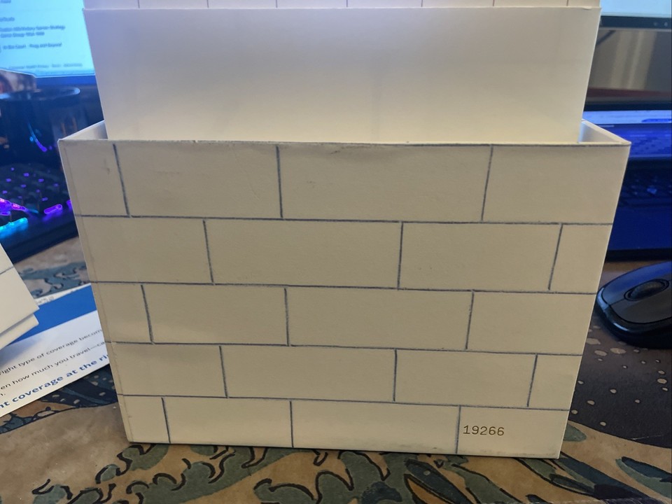 Pink Floyd The Wall 7” Single Box Set | eBay