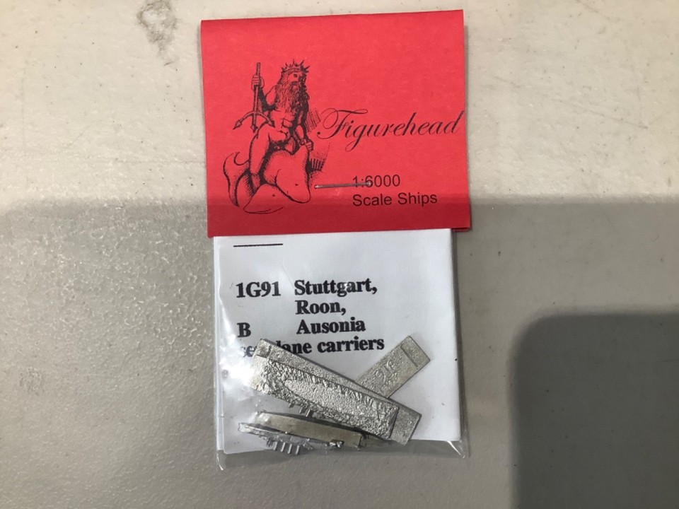 HALLMARK FIGUREHEAD 1:6000 ship packs WW1, WW2 and Modern new in pack ...