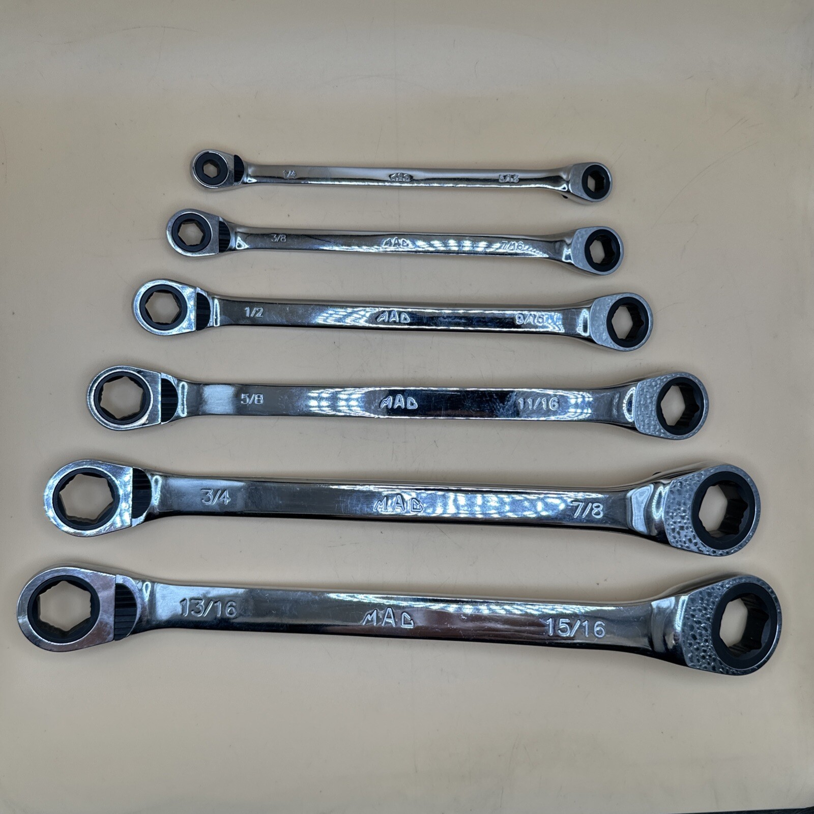 Mac Tools 6 Piece Offset Angle Reversible Ratcheting Wrench Set SAE 1/4 ...