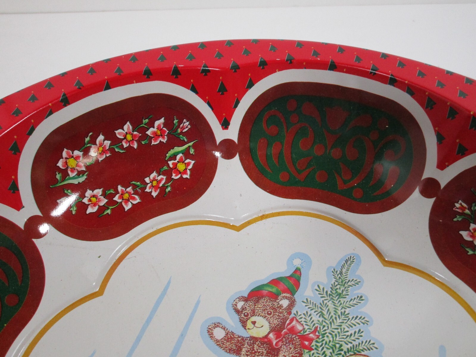 Christmas Tin Platter Bowl by The Tin Company Toy Filled Sleigh Holiday ...