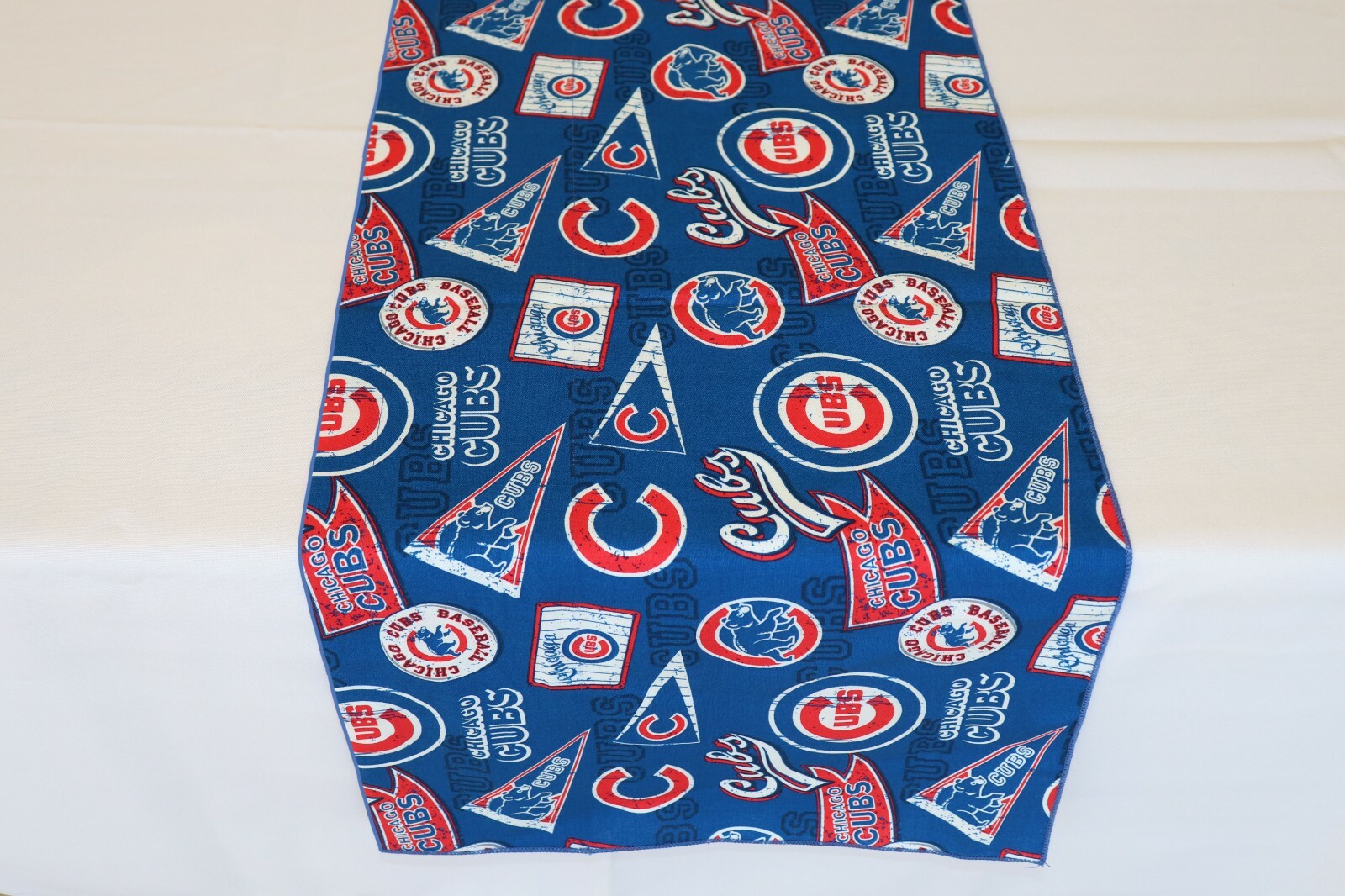 Chicago Cubs Table Runner Sports Baseball Team Party Table Decor | eBay