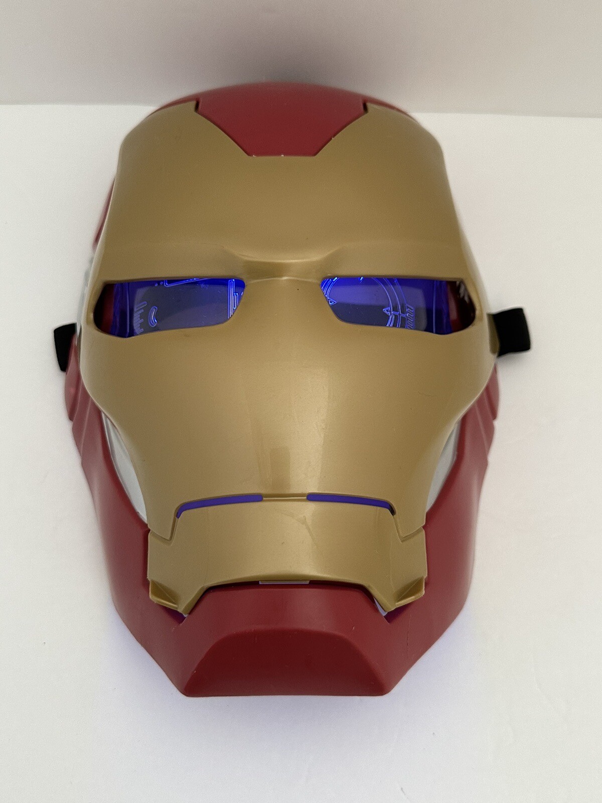 Iron Man LIGHT UP Mask Role Play Hasbro 2019 Marvel A… - Gem